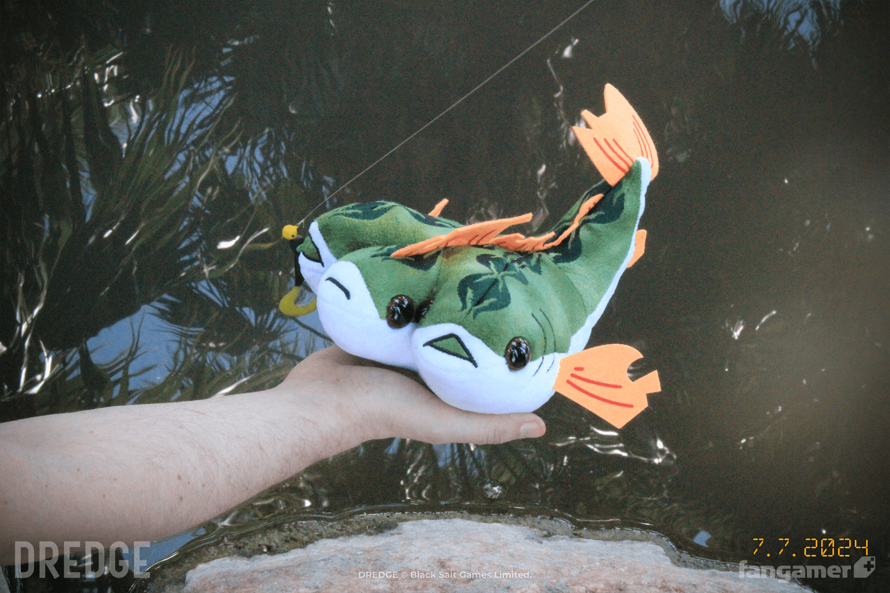 DREDGE - Three-Headed Cod Plush - Fangamer Europe