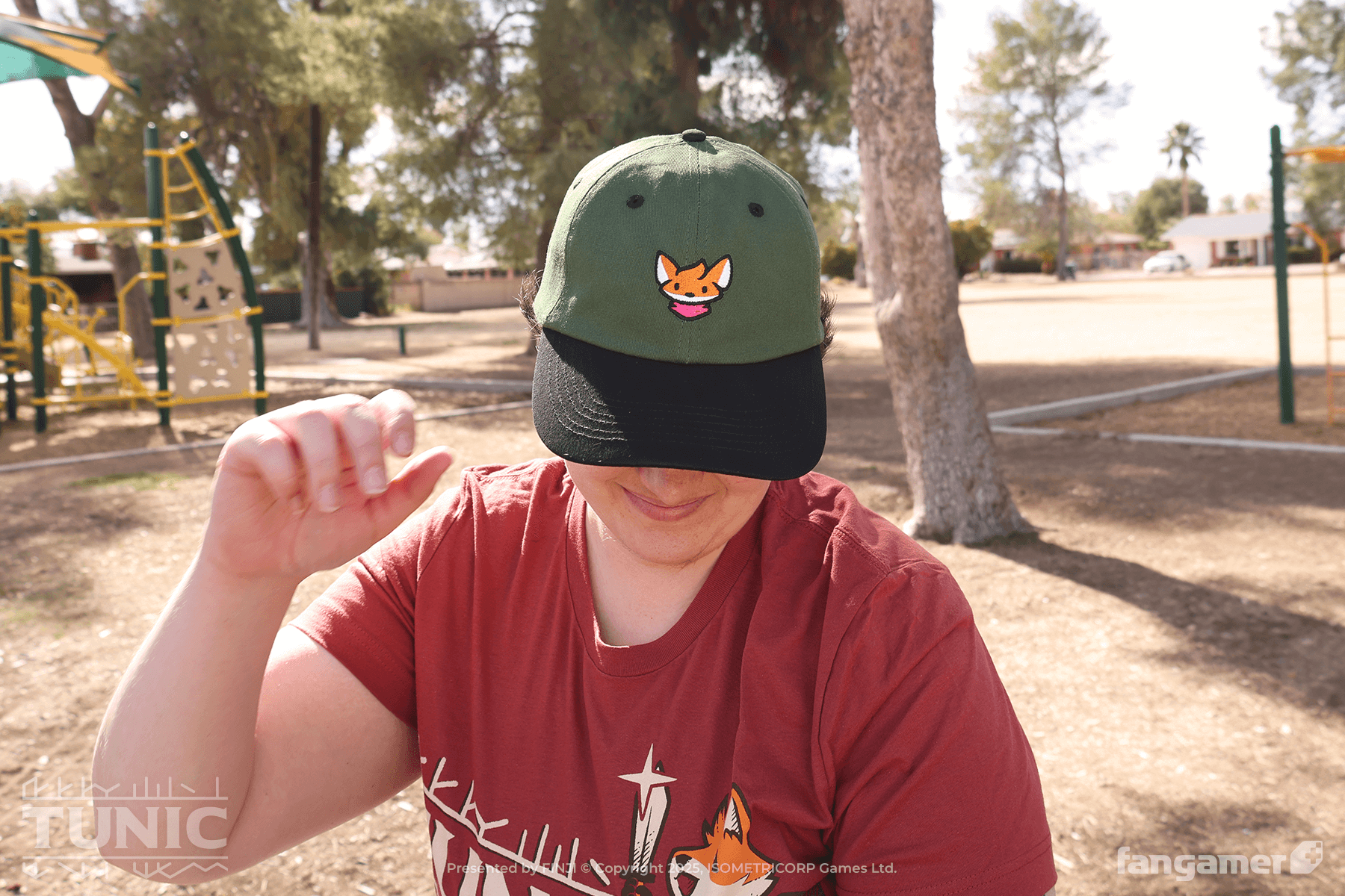 TUNIC - Runic Hat - Fangamer Europe